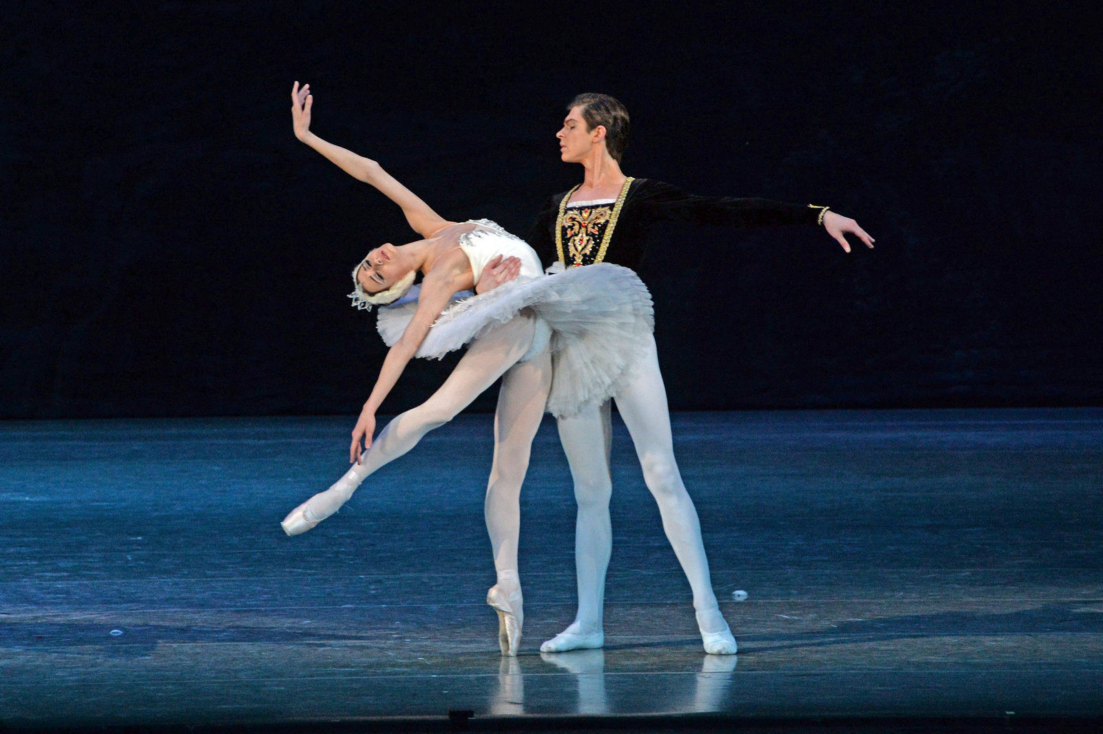 Pyotr Tchaikovsky "Swan Lake" (ballet in two acts) - - Bolshoi Theatre ...